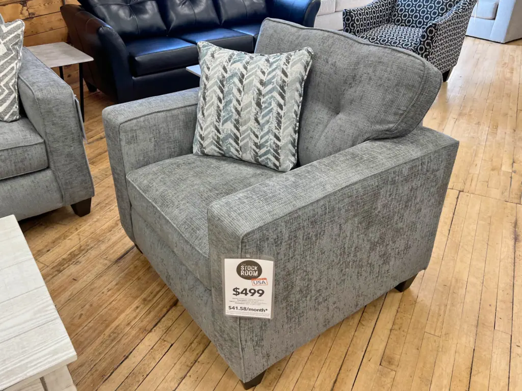 Stockroom furniture outlet store